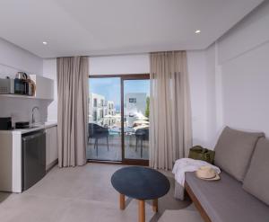 Mika Villas & Suites, Hersonissos (updated prices 2025)