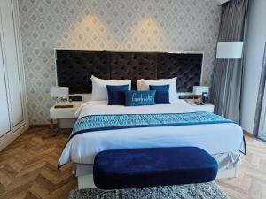 Amanora The Fern Hotels & Club, Pune (updated prices 2025)