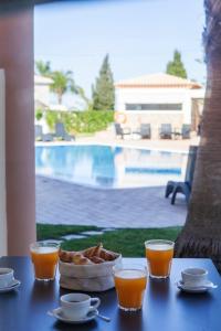 Atalaia Sol Aparthotel - tennis & heated pool in winter, Lagos (updated ...