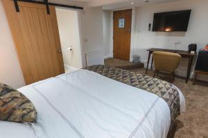 Eyre arms, Rampton (updated prices 2025)