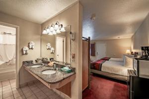 Antler Inn, Jackson (updated prices 2025)