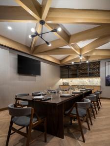 Delta Hotels by Marriott Saskatoon Downtown, Saskatoon (updated prices ...