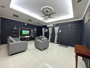 Pa & Ma Kulim Homestay Bandar Putra 4 Bedroom Family Stay, Kulim ...