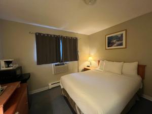 Wells Gray Inn, Clearwater (updated prices 2025)