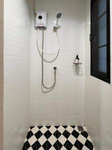 Rema residence China town, Bangkok (updated prices 2025)