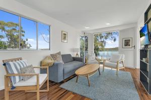 Swim Two Birds, Erowal Bay (updated prices 2024)