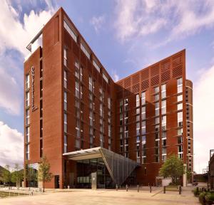DoubleTree by Hilton Leeds, Leeds (updated prices 2025)