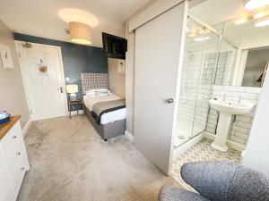 Beach House Hotel, Seahouses (updated prices 2024)