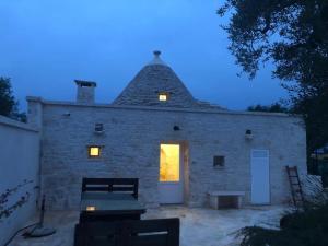Trullo dell' Edera con piscina privata, Alberobello (updated prices 2025)