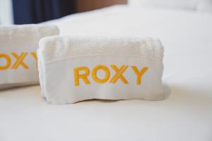 Roxy Beach Apartment, Sematan (updated prices 2025)