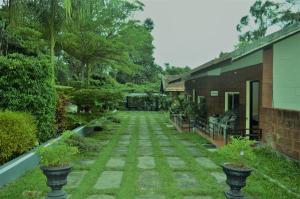 Redrock homestay, Chikmagalūr (updated prices 2025)