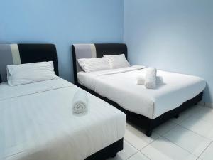 Padang Temu Near TOWN Homestay 9pax @ ExcluSuites Malacca, Malacca ...