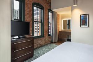 Residence Inn by Marriott Boston Downtown Seaport, Boston (updated ...