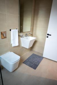 Luxury Apartment 3 Bedroom & Rooftop, Irqah Riyadh, Riyadh (updated ...