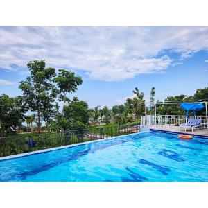 TAKAWIRI VICTORIA SANDS, Takawiri Island (updated prices 2025)