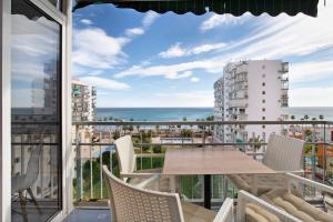 1st Beach line Studio, Arroyo de la Miel (updated prices 2025)