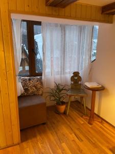 Camera Zâmbru - CĂTUN, Sinaia (updated prices 2025)