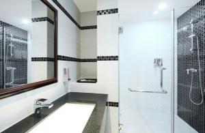 Adelphi Pattaya, Pattaya (updated prices 2025)