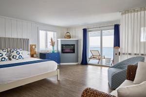 Blue - Inn on the Beach, Newburyport (updated prices 2025)