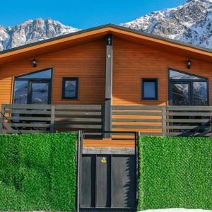 SAME Cottage Kazbegi, Kazbegi (updated prices 2025)