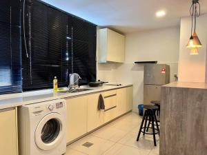 Luxe Suite at Encorp Residence PJ, Petaling Jaya (updated prices 2026)