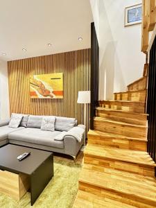 Triplex proche de Paris-Bercy, Saint-Maurice (updated prices 2024)