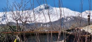 Casa Leopina Apri gli occhi e vola oltre il mare, SantʼAlfio (updated ...