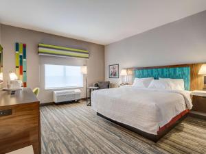 Hampton Inn & Suites Cincinnati Midtown Rookwood, Cincinnati (updated ...
