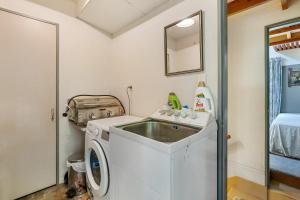 Pukawa Paradise - Pukawa Holiday Home, Kuratau (updated prices 2024)