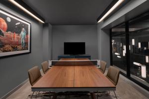 Moxy Houston Downtown, Houston (updated prices 2025)