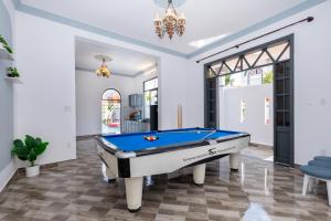 Villa 28 LLQ - Hồ Bơi Vũng Tàu Gần Biển Free Bida - Karaoke, Vung Tau ...