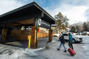 Gravity Haus Steamboat, Steamboat Springs (updated prices 2025)