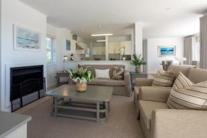 Pansy Seashell - Beach House in Plett, Plettenberg Bay (updated prices ...