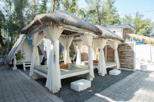 Costas De Liwa Bar & Beach Resort, Zambales (updated prices 2025)