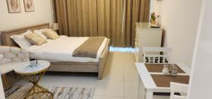 Carson C Tower Stylish Studio in Damac Hills by Golden Casa, Dubai ...