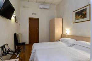 Hotel Julia, Rome (updated prices 2025)
