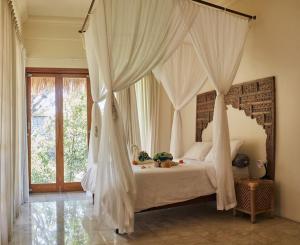 Villa Tengguli deluxe 20 m Infinitypool Ocean Front, Amed (updated ...