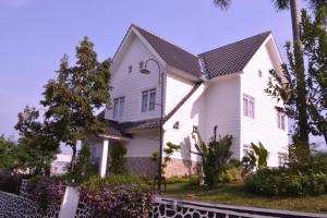 Chevilly Resort & Camp, Bogor – Updated 2024 Prices