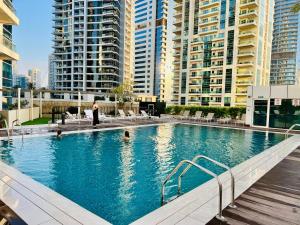 1 BR Flat, Luxury amenities, Near JBR Beach & Club with FREE Parking in ...