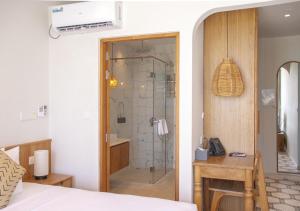 Stone Beach Club, Dhiffushi (updated prices 2025)