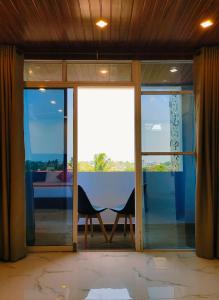 Grand Rovinka Hotel, Dehiwala (updated prices 2025)