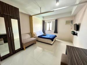 Persimmon Studio B, Carreta (updated prices 2025)