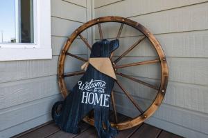 Our Farmhouse, Our Place: Cozy and Cute homestead!, Paso Robles ...