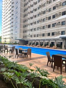 SMDC Green 2 Staycation, The Traditional & Modern Fusion Condo, Pasong ...