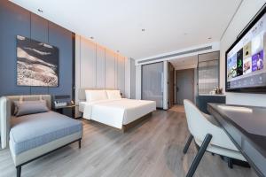 Atour Hotel Guangzhou Huangpu Development Zone Baoying, Guangzhou ...