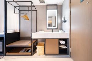 Atour Hotel Guangzhou Huangpu Development Zone Baoying, Guangzhou ...