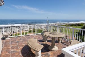 House 12 Beach Club, Hermanus (updated prices 2025)