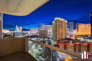 MGM Signature-18-701 1Br2Ba Strip View Balcony, Las Vegas (updated prices 2025)