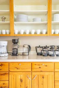 Charming Room in Capitol Hill - Foxglove Inn Rm 4, Seattle (updated ...