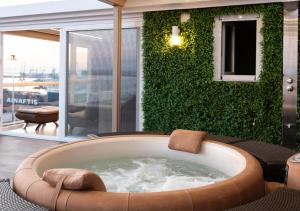 ABOVE premium rooftop suite, Thessaloniki (updated prices 2025)